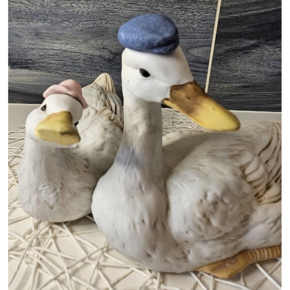 Unbranded | Accents | Vintage Porcelain White Boy Girl Ducks With Blue ...